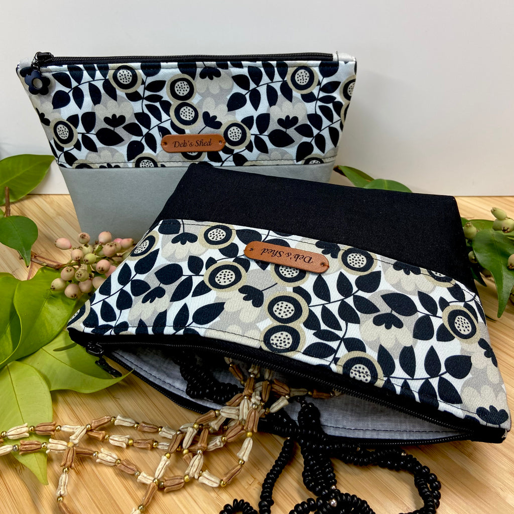 Zipper Pouch – Australian Themed - Black & Grey