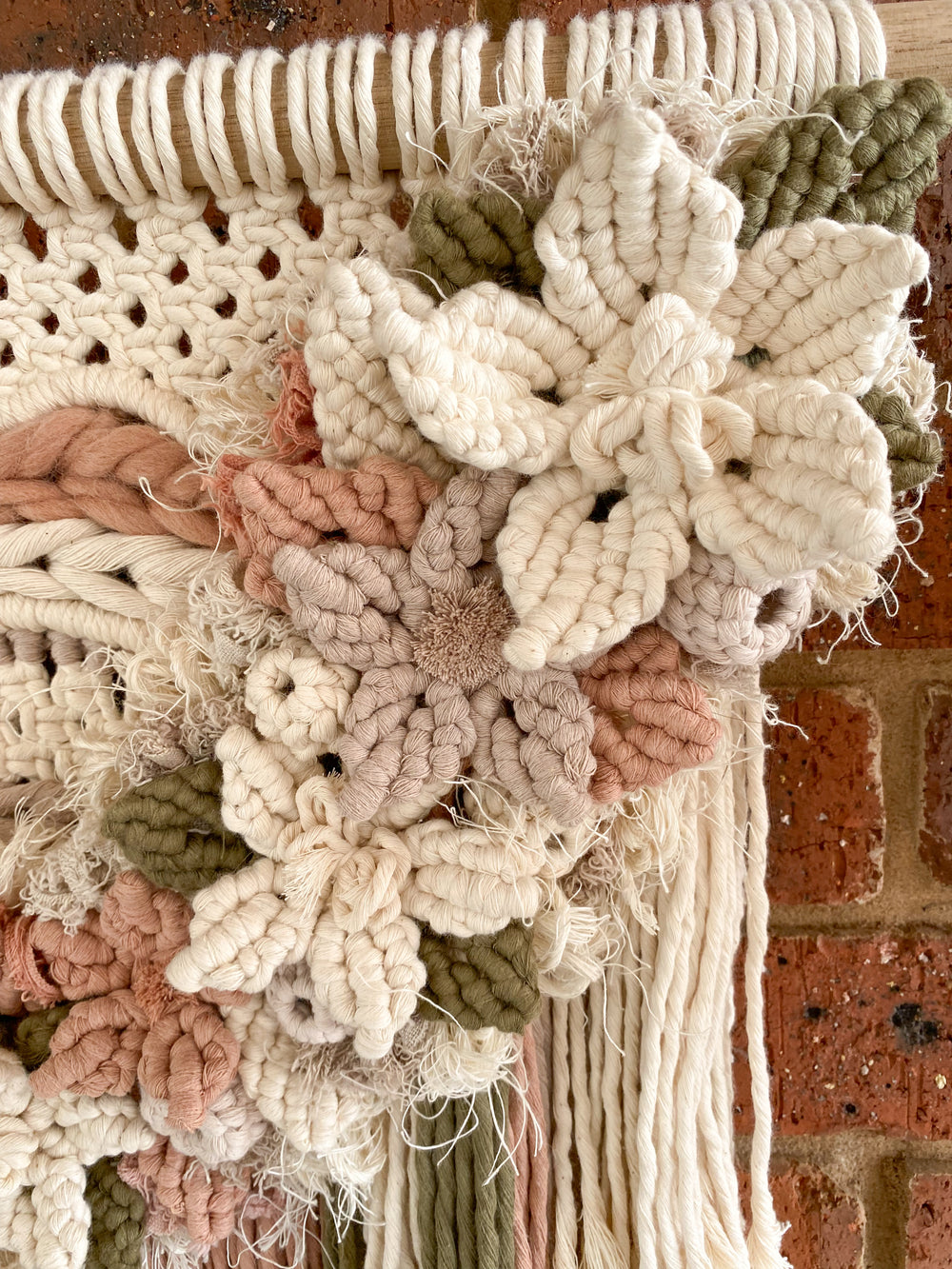 Large Macrame Floral Wall Hanging - Neutral Colours