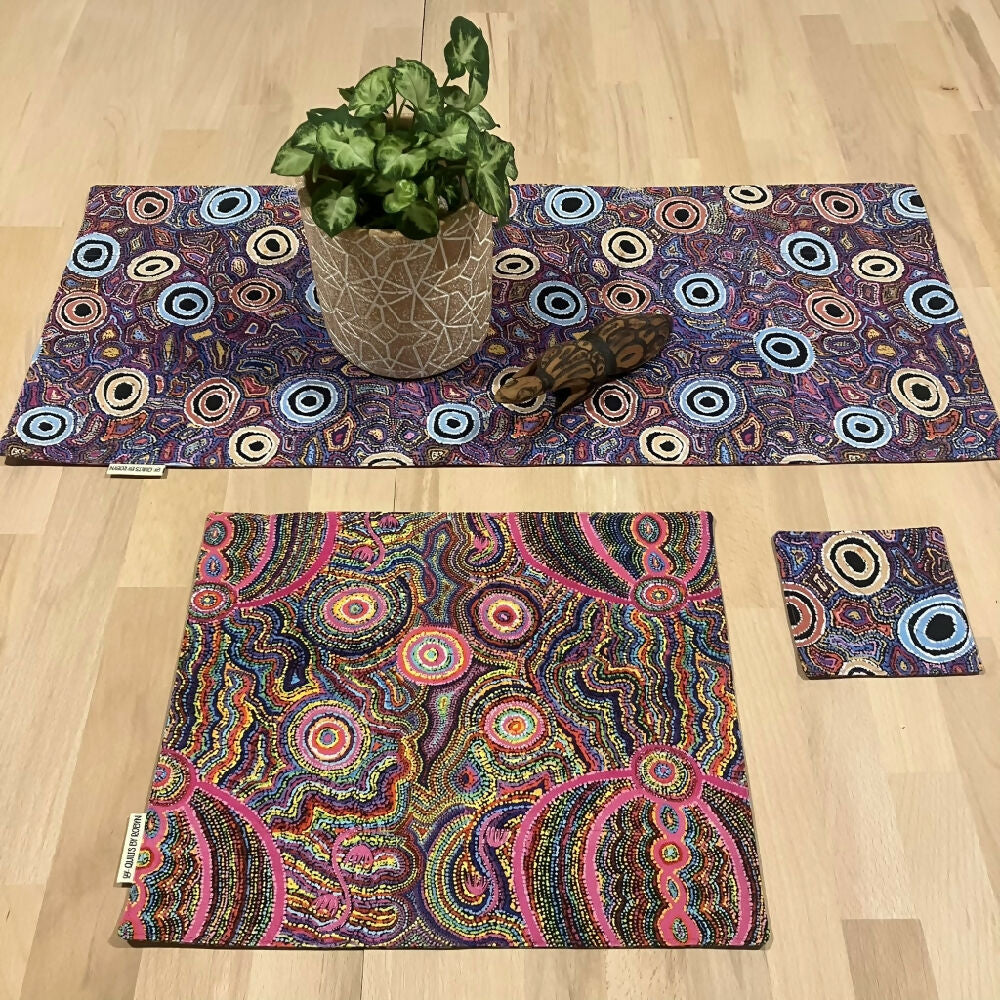 table-runner-handmade-Australian-aboriginal- Warlu pink & circles (long)