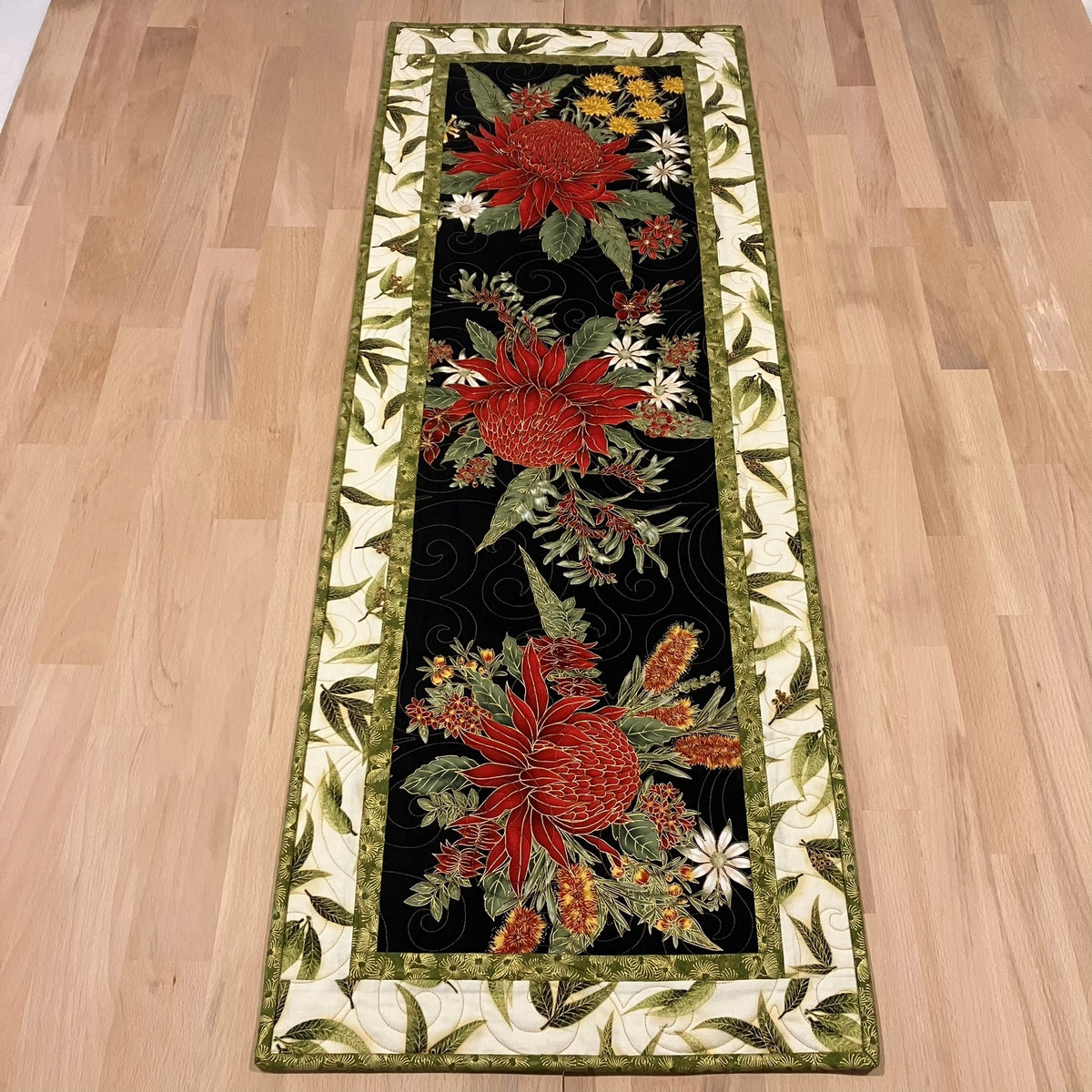 table runner quilted Australian native - waratah