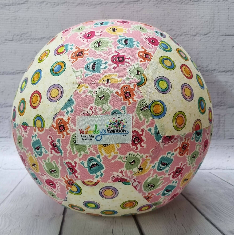 Balloon Ball: Monster fun in Circles: two tone style