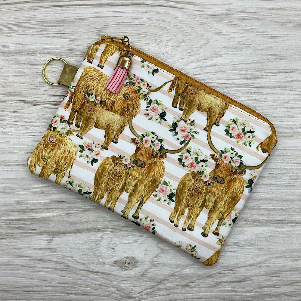 Highland Cows Cattle Zip Pouch (18cm x 13cm). Fully lined, lightly pad